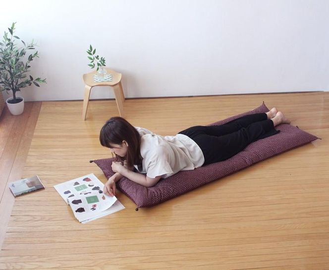 洛中高岡屋 】うたた寝にちょうどいい寛ぎのアイテム カバータイプごろ寝敷きふとん（パープル系） 261009_B-BZ66（京都府京都市） | ふるさと納税サイト「ふるさとプレミアム」