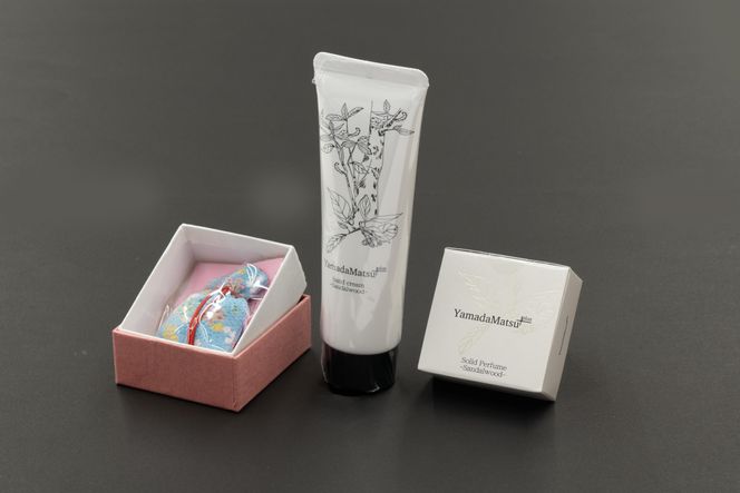 【山田松香木店】白檀コスメセット 261009_B-AC26（京都府京都市） | ふるさと納税サイト「ふるさとプレミアム」