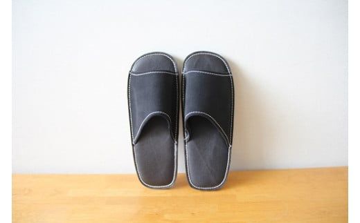 靴職人手作りの本革「スリッパ」 ブラックコンビ （L・2L） ルームシューズ 部屋履き 雑貨 日用品 革 本革 スエード 高級 ギフト プレゼント 贈答 黒 災害 H066-055（愛知県碧南 ...