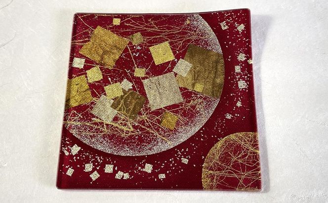 【金彩工芸山田】金彩友禅ガラスの器 和菓子皿 双子月（赤黒） 261009_B-QM02（京都府京都市） | ふるさと納税サイト「ふるさとプレミアム」