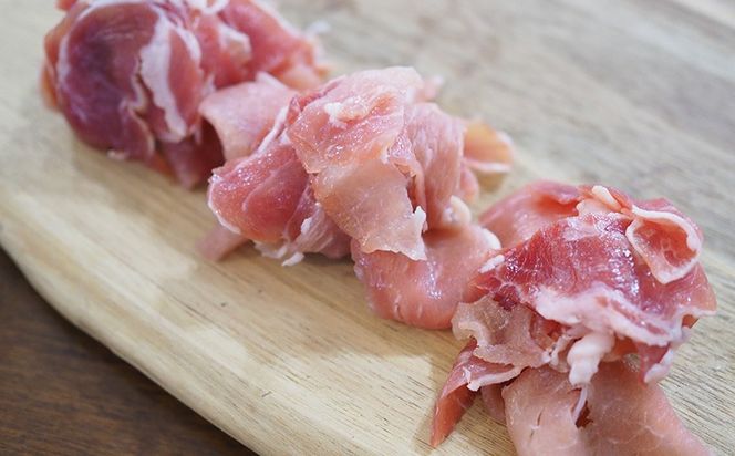 【3ヵ月定期便】【美ら島あぐー】 生ハムセット 700g 【70g×10パック】 あぐー 生ハム 沖縄 大宜味村 豚肉 小分け 国産 おつまみ こだわり ぶた アグー 加工品 おいしい ...